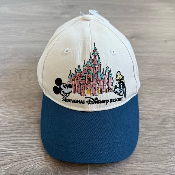 Disney | Accessories | Shanghai Disneyland Embroidered Castle Mickey ...